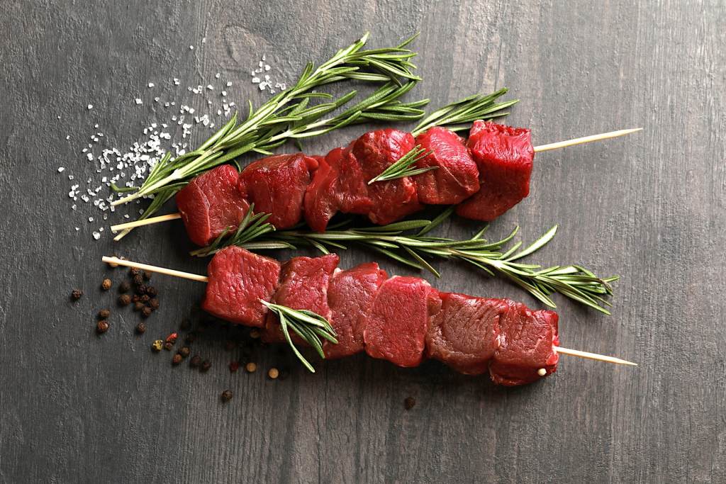 Brochettes de filet mignon de boeuf Canada AAA - l'épicier