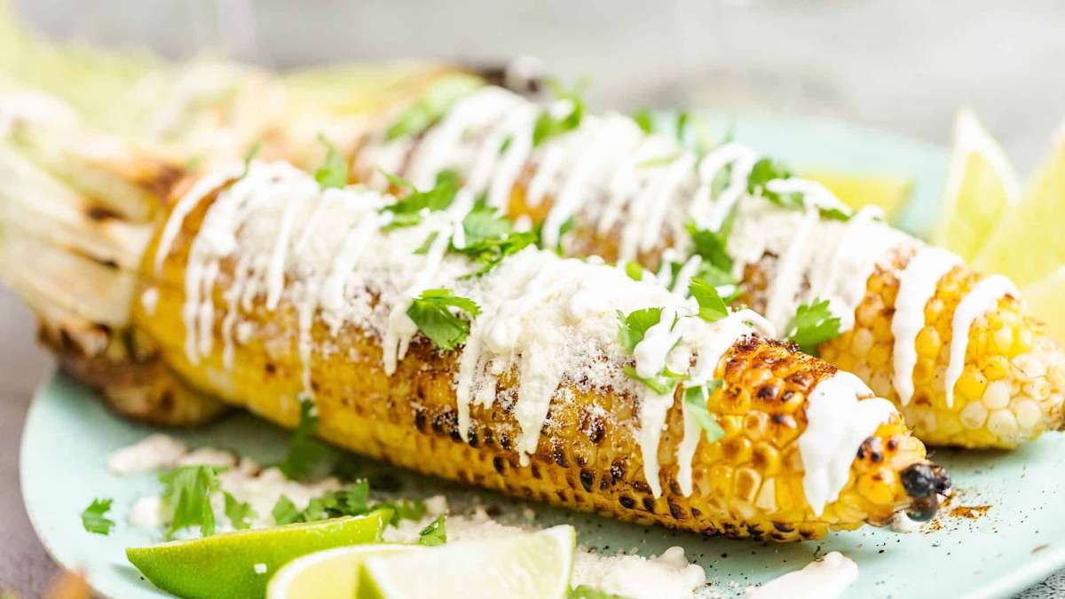 Trucs et recettes pour griller le maïs au BBQ - l'épicier